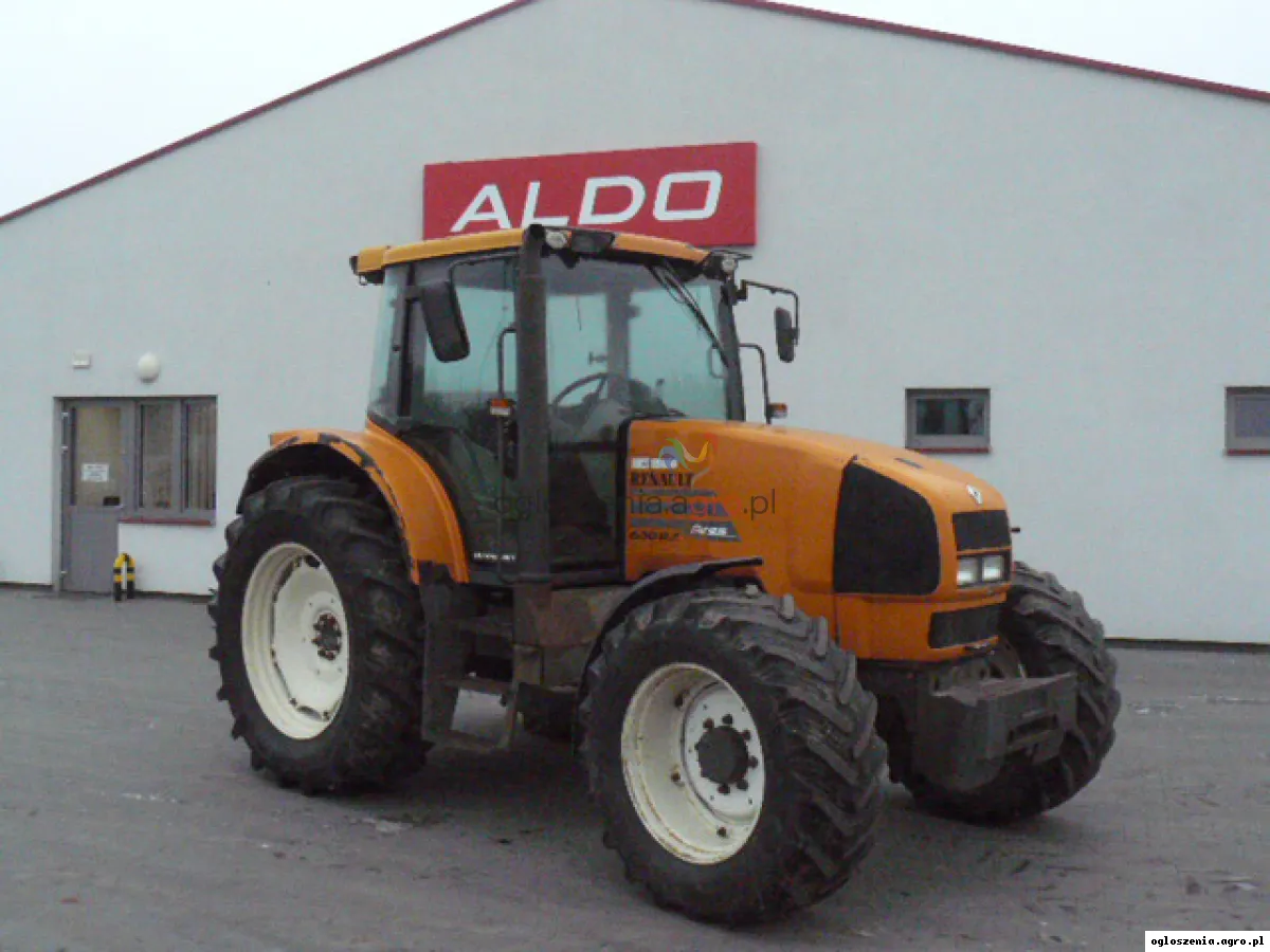 Ciągnik rolniczy Renault Ares 630 RZ (Myszyniec)