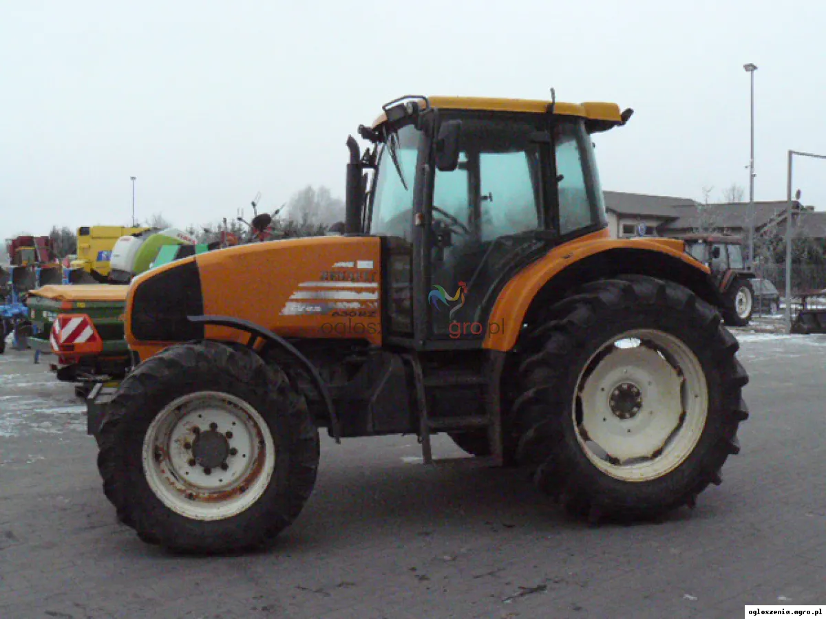 Ciągnik rolniczy Renault Ares 630 RZ (Myszyniec)