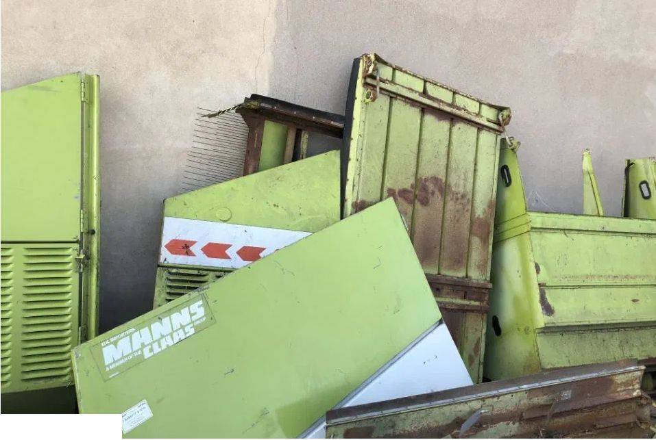 Claas Mega Dominator 76 | 78 | 88 | 96 | 106 | 108 - PODAJNIK POZIOMY ...